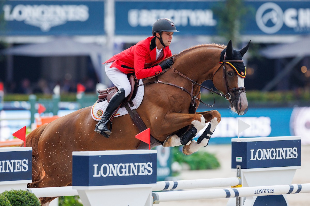 Stal Nieuwenhof - Marc Van Dijck - Ermitage Kalone jumps clear to fifth ...